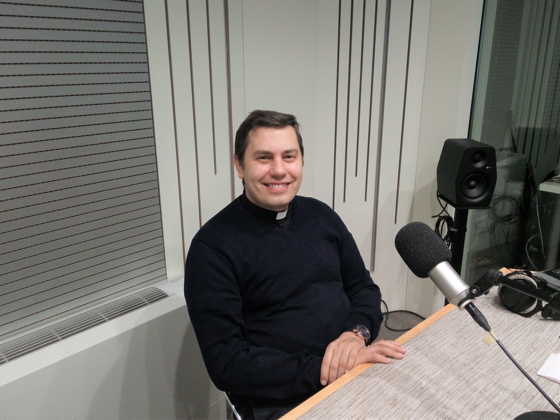 SUBOTA 18:00 Vlč. Robert Jakica – Ljudi pate od posljedica potresa i ...